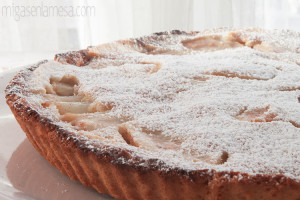 TARTA NORMANDA DE PERA [Patriarcado consentido] - Migas en la mesa