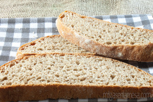 Pa de pagès integral al 40% [Azoteas] - Migas en la mesa